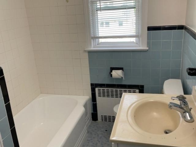 120 Campbell Ave