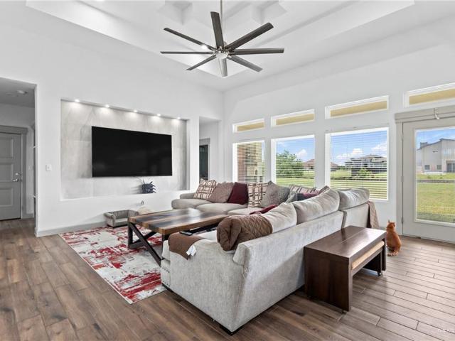 120 Canteros Drive