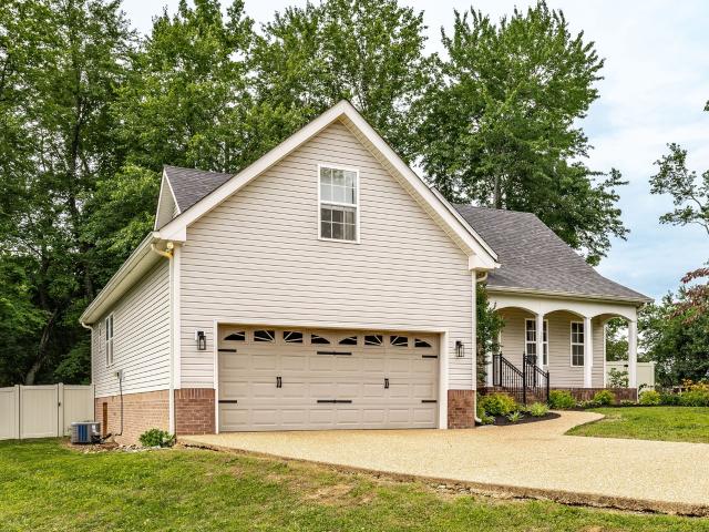 120 Carrie Mae Cir