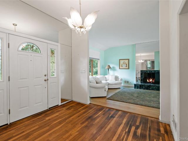 120 Cedar Drive E