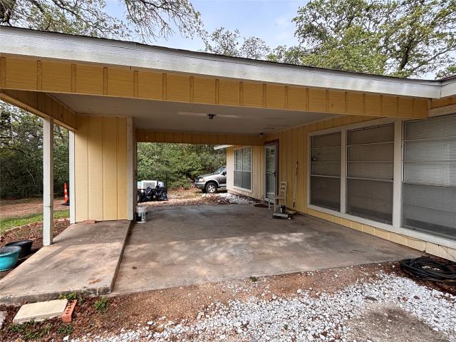 120 Cedar Spur, Bastrop, TX 78602 | MLS #9640 | Compass