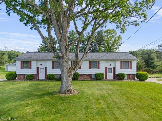 120 Center Rd, New Franklin, OH 44319