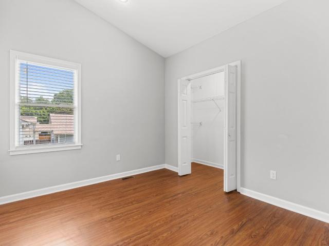 120 Charmar Way