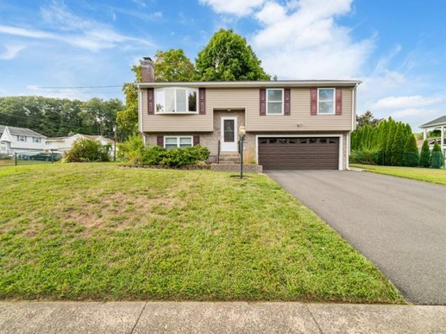 120 Claire St, Bristol, CT 06010