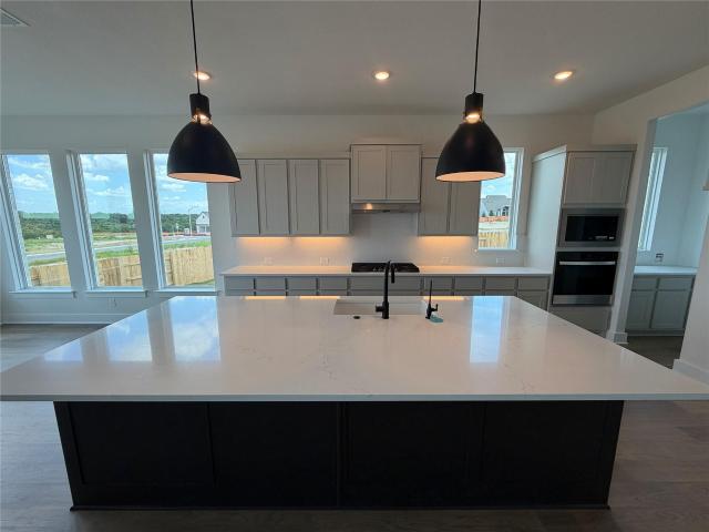 120 Clancy Dr