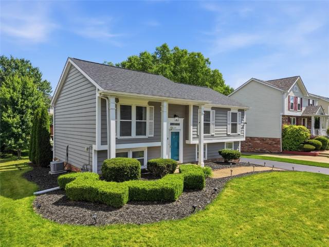 120 Clearbrook Drive