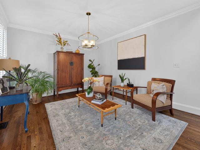 120 Crystlewood Court