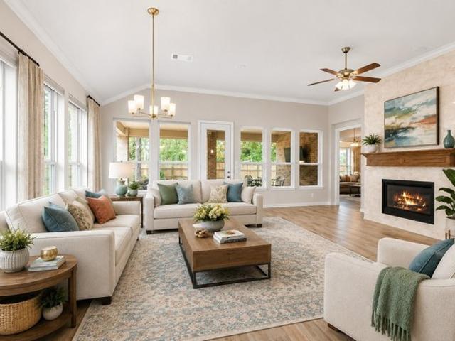 120 Crinium Lily Ct, Montgomery, TX 77316