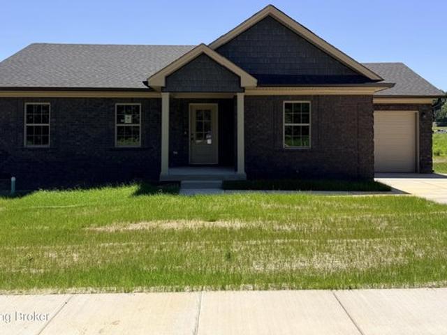 120 American Rd, Radcliff, KY 40160