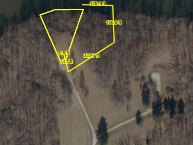 120 and 121 Elizabeth Ln, Huntingburg, IN 47542