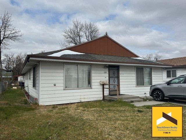 120 and 124 E Monroe Ave, Riverton, WY 82501
