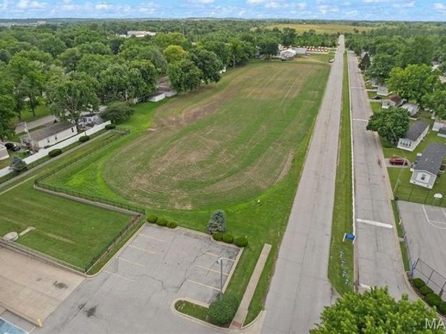 120 and 134 Saint Ellen Mine Rd, O'Fallon, IL 62269
