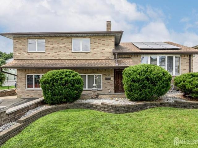120 Allen St, Netcong, NJ 07857