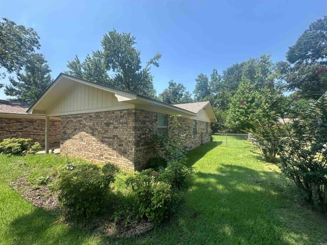 120 Apache Drive