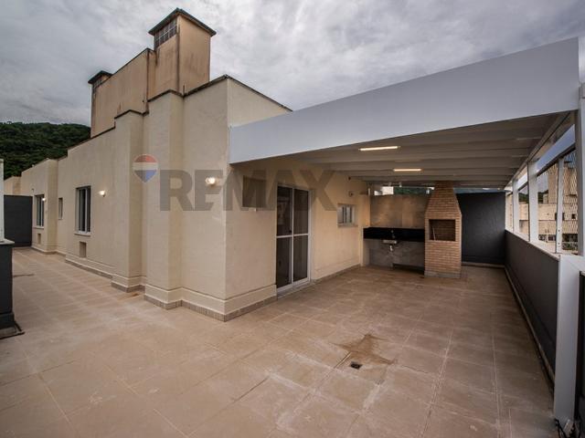 120 Área Útil Apartamento Alugar, 2 Dormitórios localizado em Estrada Frei Orlando, 567, Piratininga, Niterói, Rio de Janeiro, 24350200 | Brasil