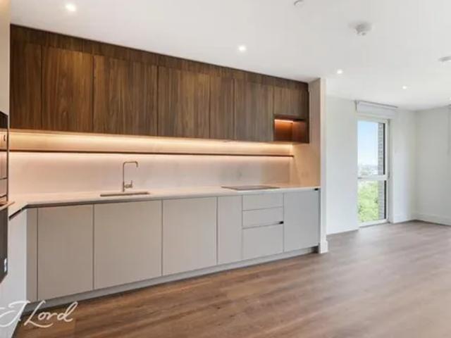 120 Bow Common Lane, London, E3 4FT, United Kingdom | 2 bed house for rent #167656668 | Rentberry