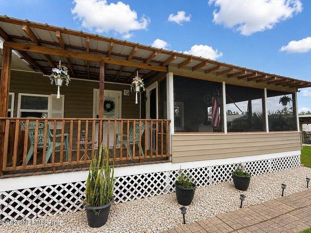 120 Boca Raton Rd, Satsuma, FL 32189