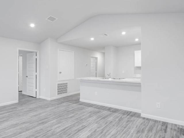 120 Barrington Circle