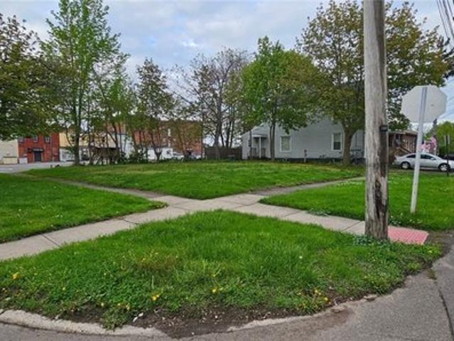 120 Beech St, Fulton, NY 13069