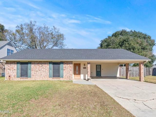 120 Berrybrook Dr, Broussard, LA 70518