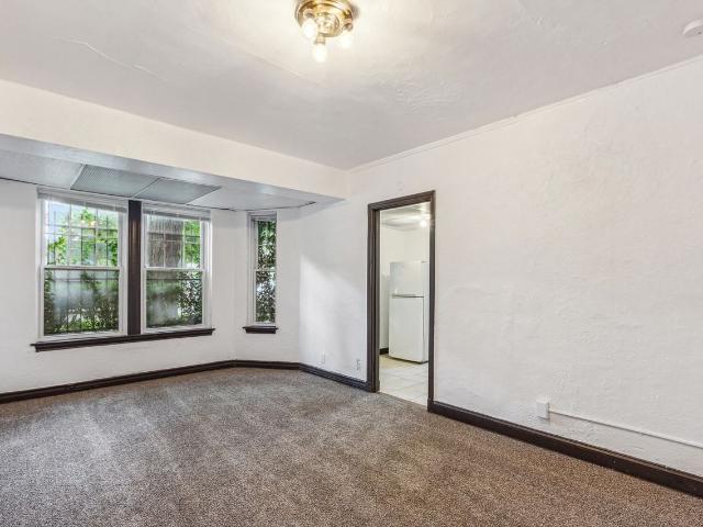 120 Glynn Ct. FDR Seward Glynn 1 Bedroom Apartment for Rent at 120 Glynn Ct, Detroit, MI 48202 Central