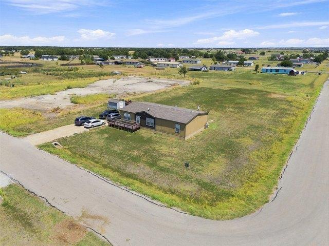 120 Granite Dr, Ponder, TX 76259