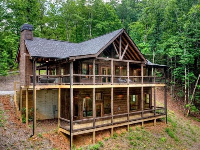 120 Green Ridge Rd, Blue Ridge, GA 30513
