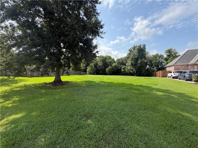 120 Green Trails Drive