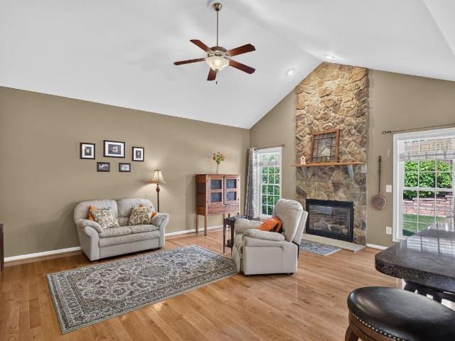 120 david cir