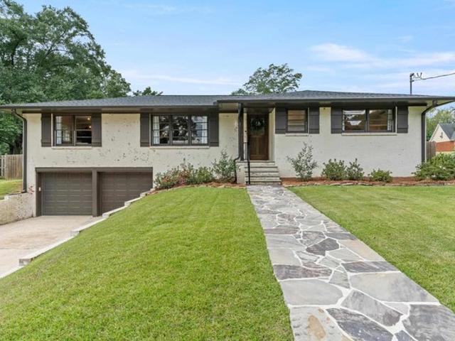 120 Dew Dr, Trussville, AL 35173