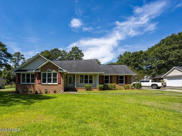 120 Deer Ridge Dr, Lizella, GA 31052