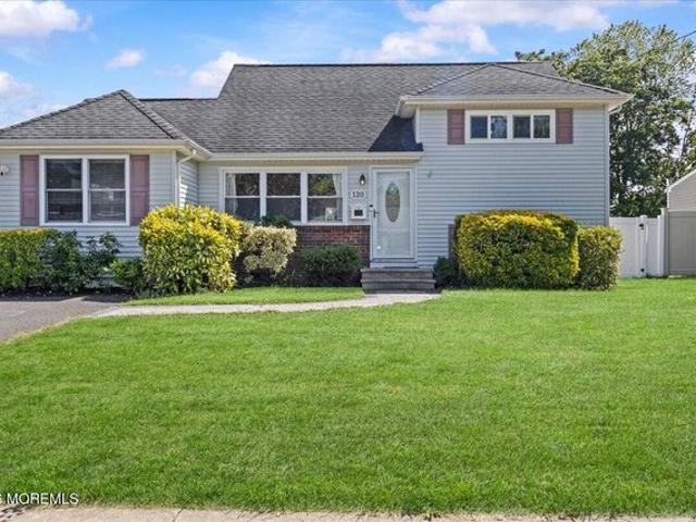 120 Dennis Dr, Brick, NJ 08724
