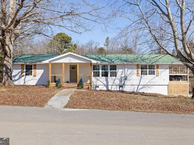 120 Dennis Rd, Trenton, GA 30752