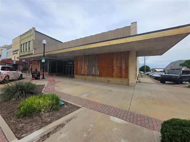 120 E Main Street