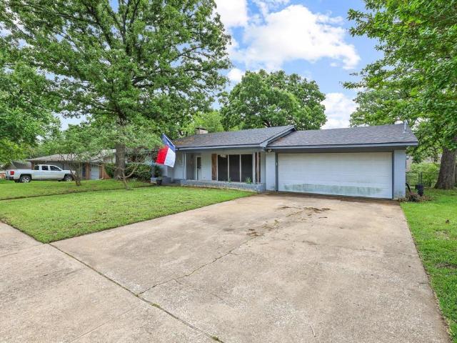 120 E Mark Dr, Denison, TX 75021 | MLS #21239 | Compass