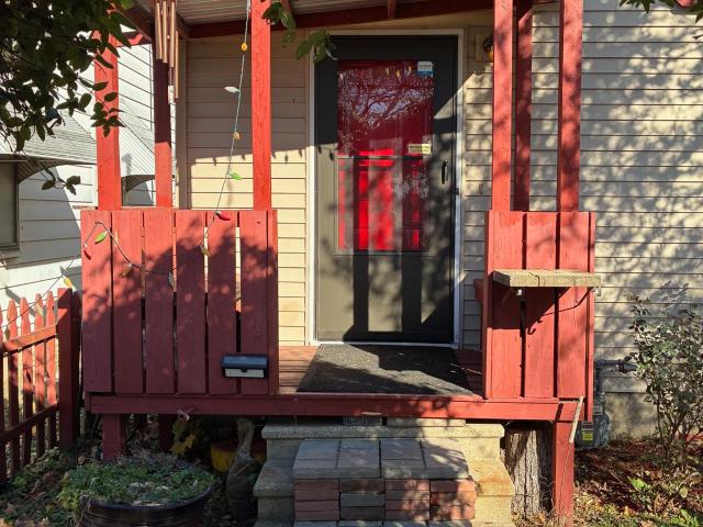 120 E Swartzel Avenue
