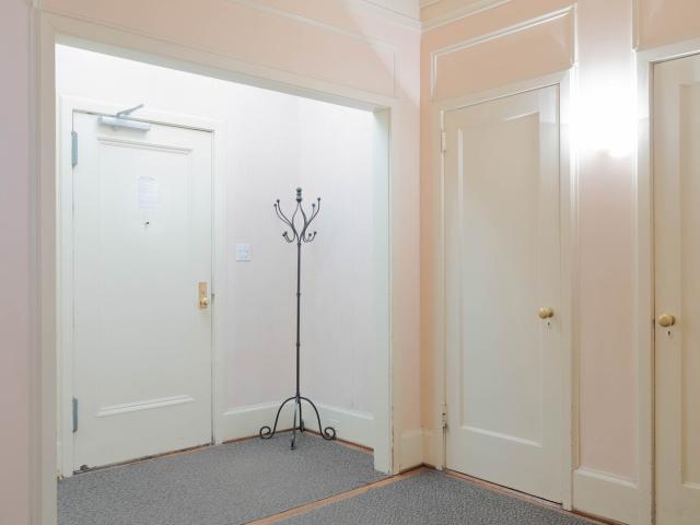 120 East 75th Street, New York, NY
