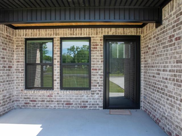 120 Eastwood Circle