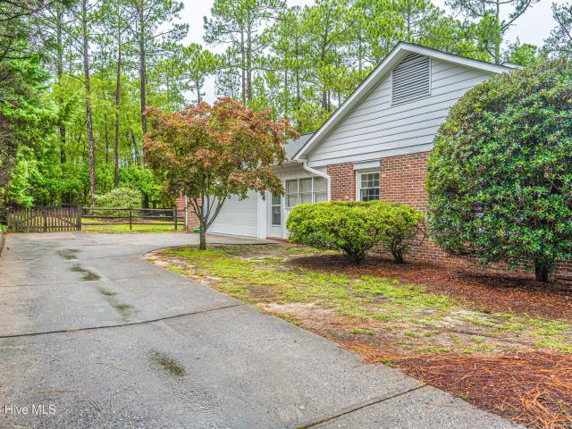 120 Fox Hunt Lane