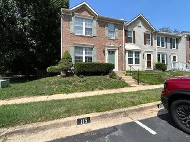 120 Foxview Dr, Glen Burnie, MD 21061