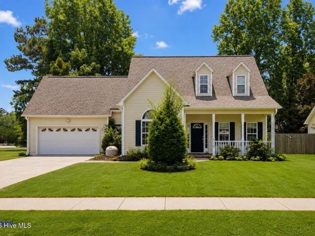 120 Farina Dr, Havelock, NC 28532