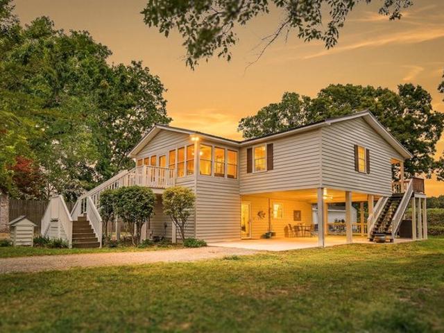 120 Fire Ln, Cross, SC 29436