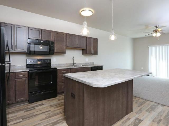120 Flats 2 Bedroom Apartment for Rent at 120 N Sycamore Ave, Sioux Falls, SD 57110