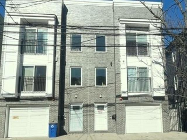 120 Fleming Ave, Newark, NJ 07105