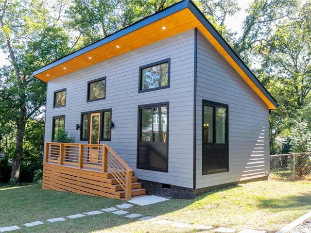 120 Howard St SE, Atlanta, GA 30317 | MLS #7730 | Compass