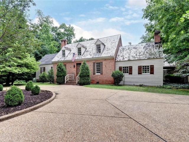 120 Horseshoe DR