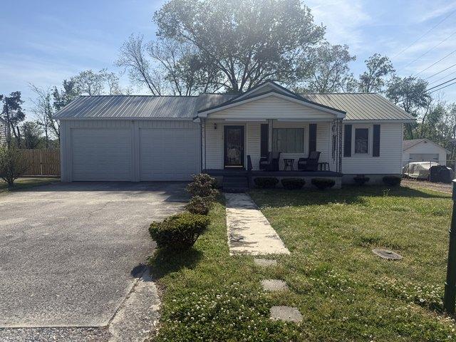120 Ham St, Tullahoma, TN 37388