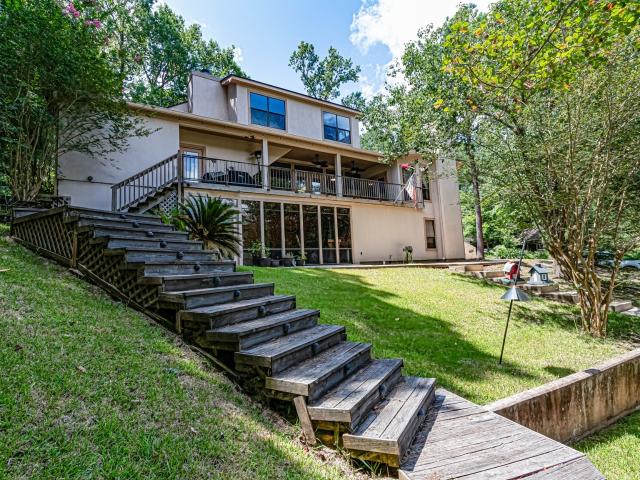 120 Harbor Run Drive