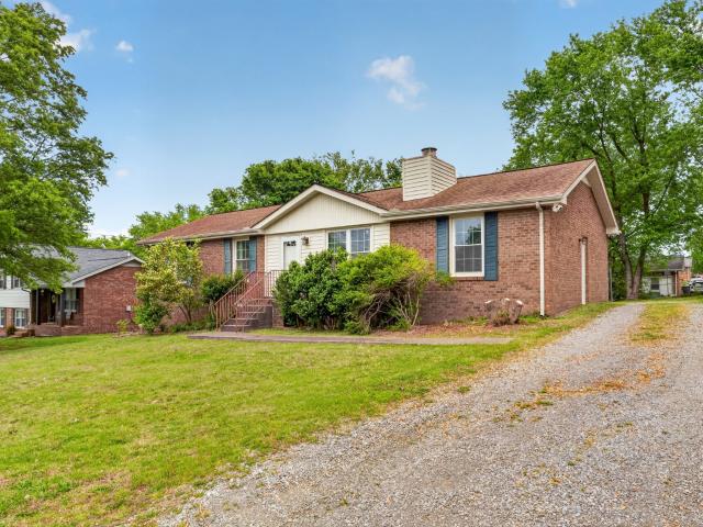 120 Hillwood Dr