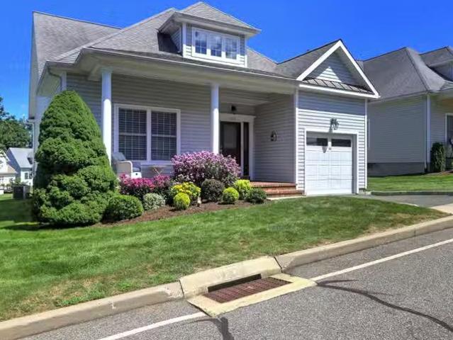 120 JASMINE CIR # 120, MILFORD, CT 06461 Condo/Townhome For Sa.